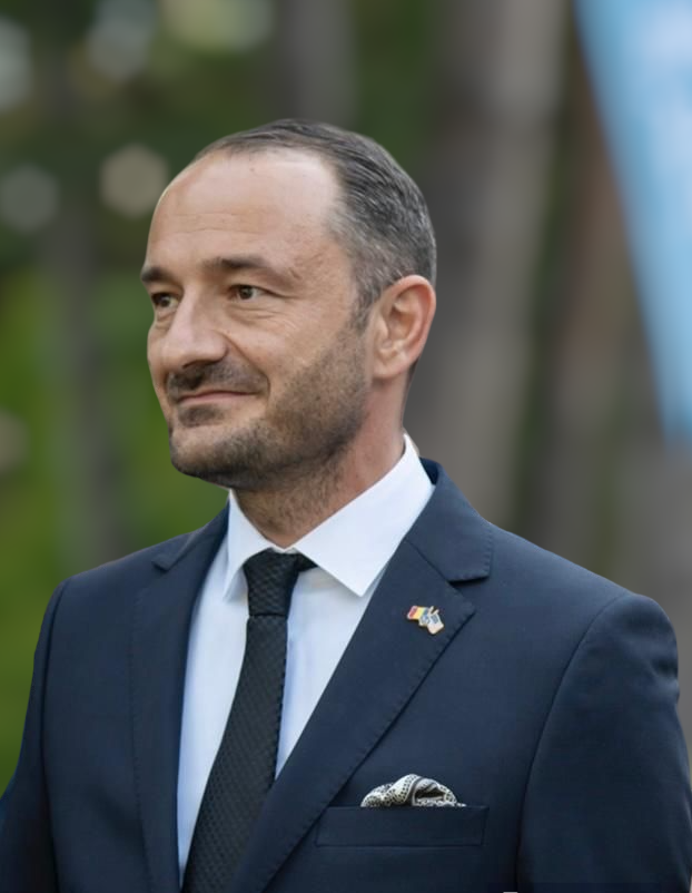 Andreas Constantin John - Aspen Institute Romania